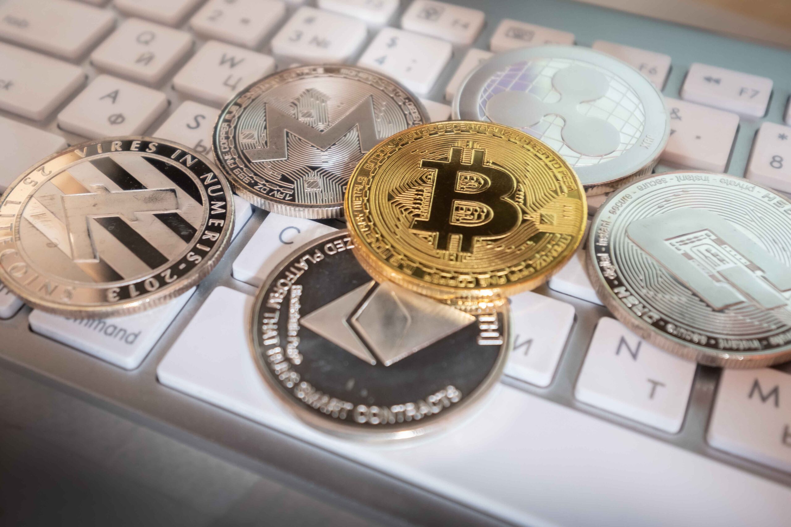 Crypto Outlook - Vantage Plus