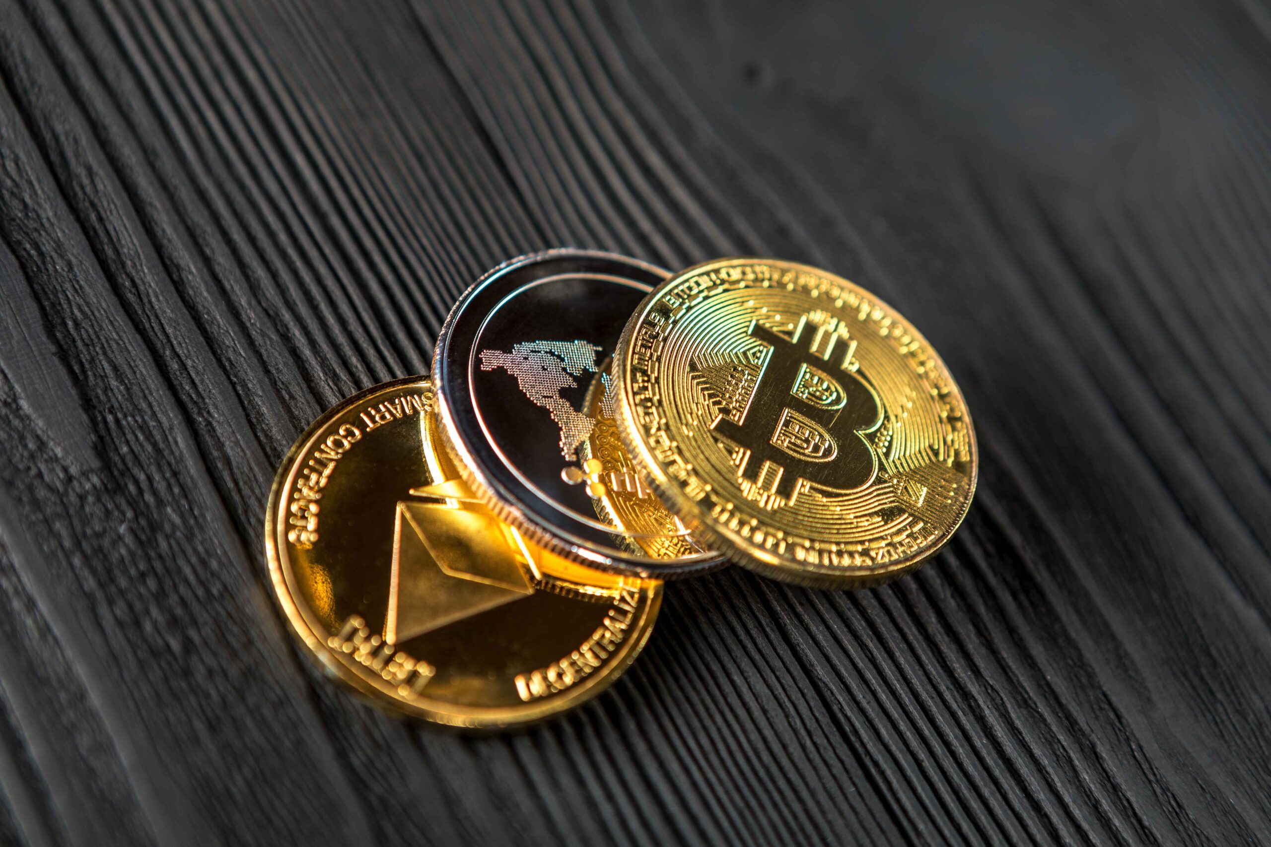 Crypto Outlook - Vantage Plus